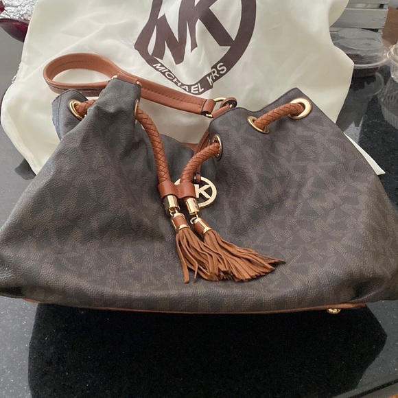 MICHAEL Michael Kors | Bags | Michael Kors Logo Bag | Poshmark